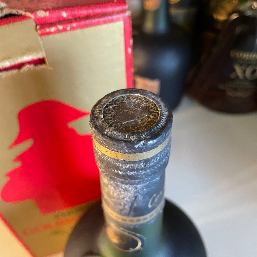 Courvoisier VSOP Cognac Vintage green bottle w box 700ml, Food & Drinks, Beverages on Carousell