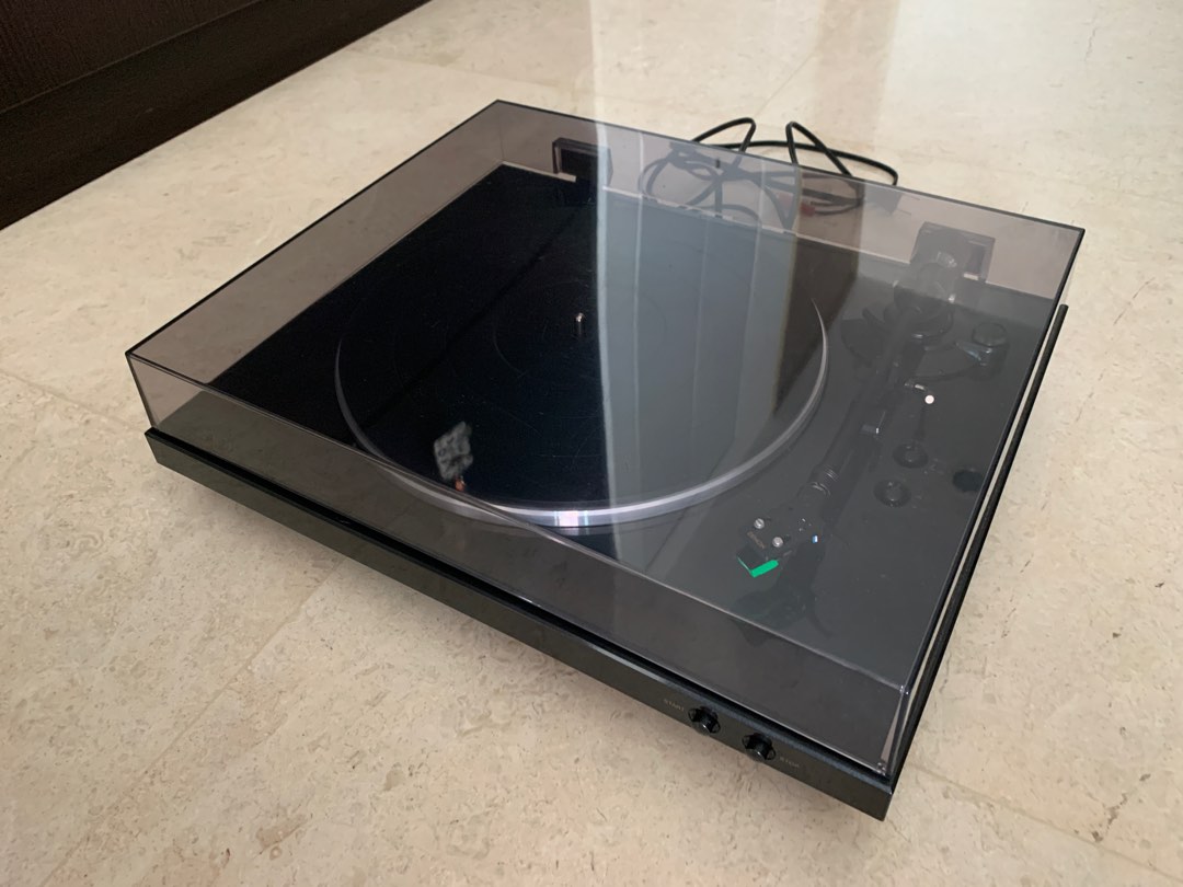 DENON DP-300F turntable, Audio, Other Audio Equipment on Carousell