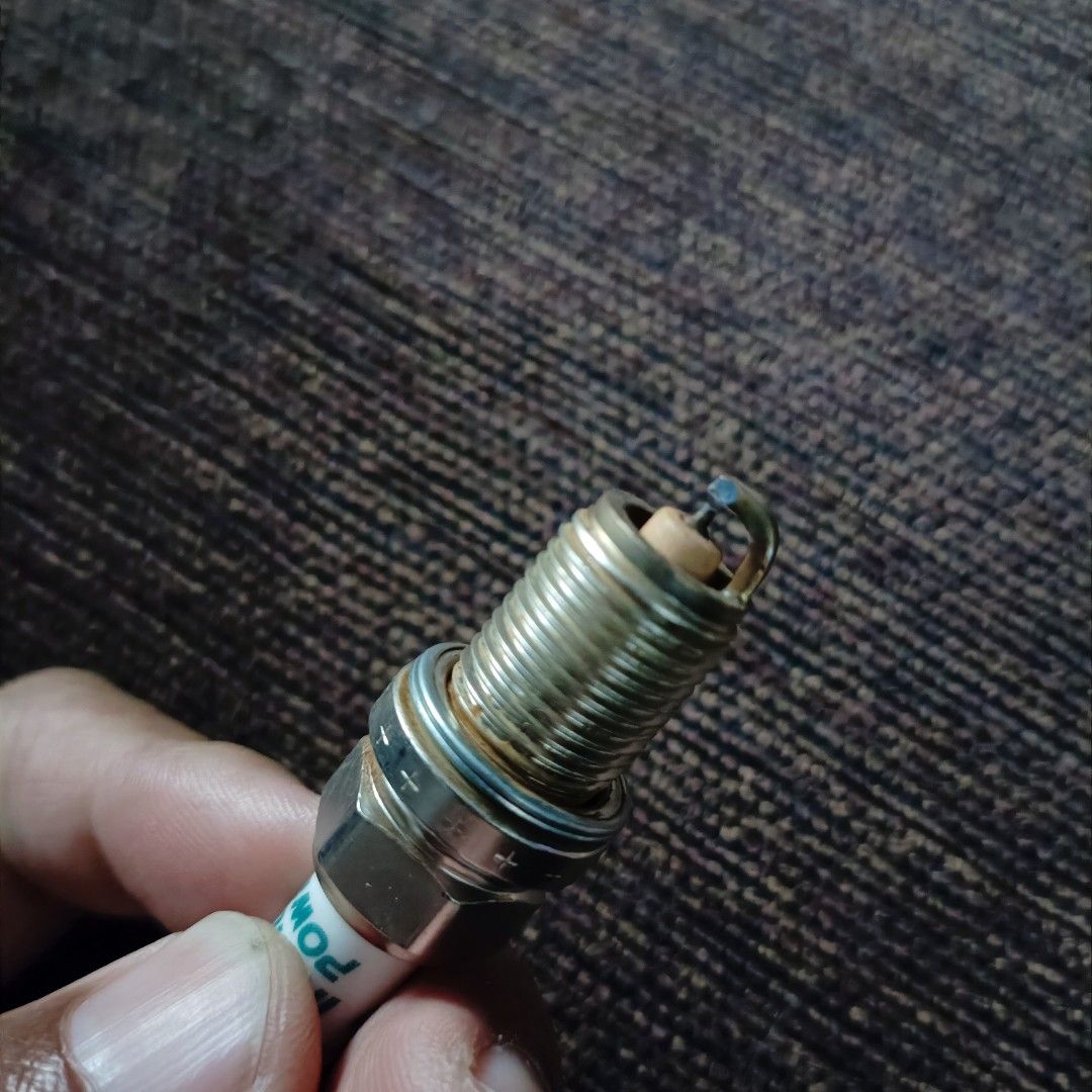 Denso iridium tough VK20 + Ngk laser iridium plugs, Car Accessories ...