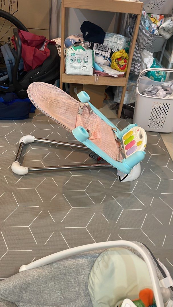 Free Floor Bouncer, Babies & Kids, Infant Playtime on Carousell
