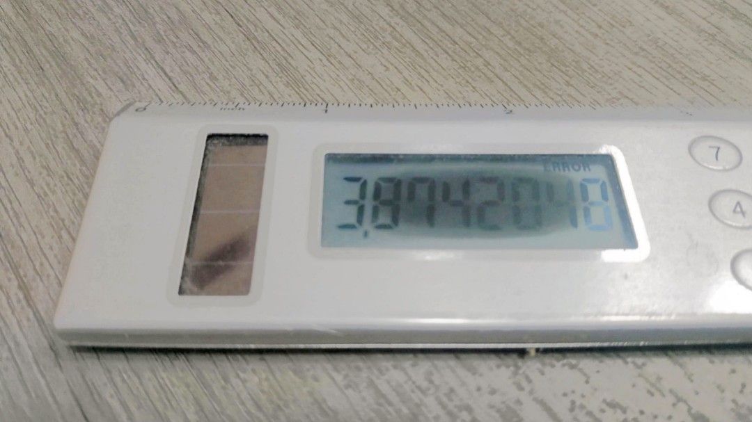 FREE Solar Calculator Ruler Inch, Hobbies & Toys, Stationery & Craft ...