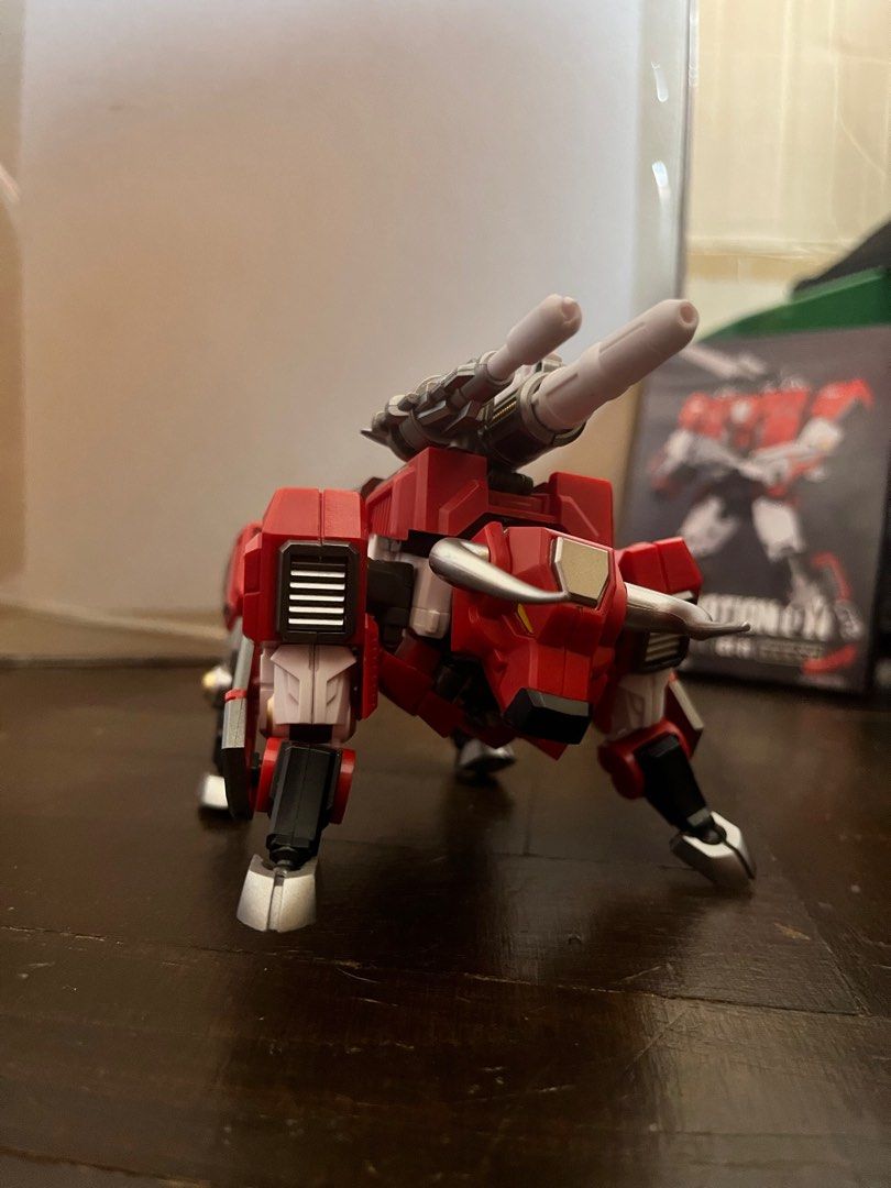 Further price reduction! Generation Toy GT-11 Red Bull (Transformers ...