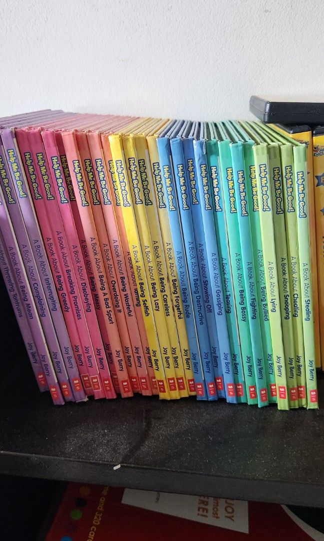 Gloria's full set, Hobbies & Toys, Books & Magazines, Children's Books ...