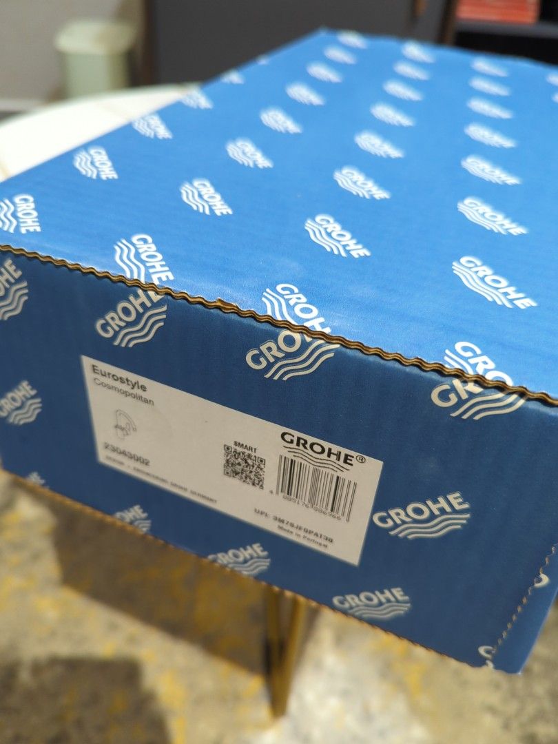 Grohe kitchen tap 23043002, Furniture & Home Living, Bathroom & Kitchen ...