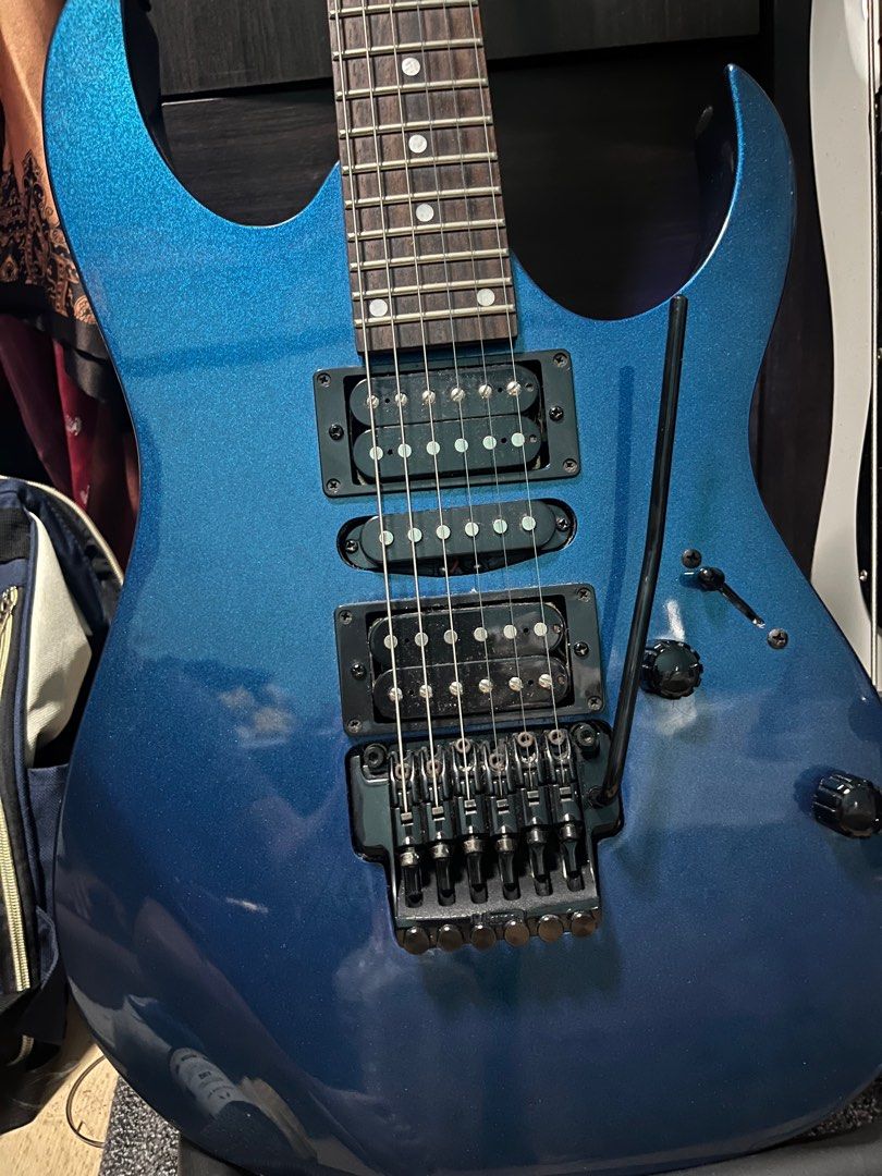 ibanez gio grg270 with floyd rose electric guitar, Hobbies & Toys ...