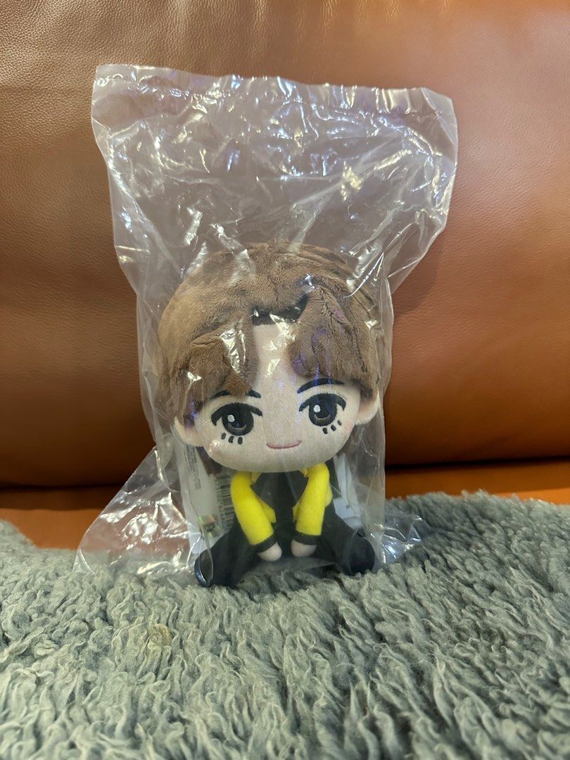 ICHIBAN KUTI TINYTAN BTS - V plush, Hobbies & Toys, Memorabilia ...