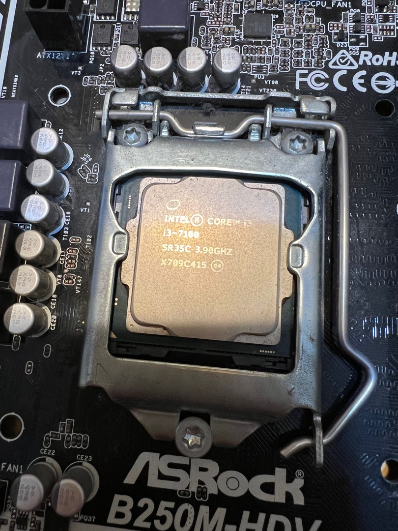 Intel Core i3 7100 CPU w/ stock intel cooler, Computers & Tech, Parts ...