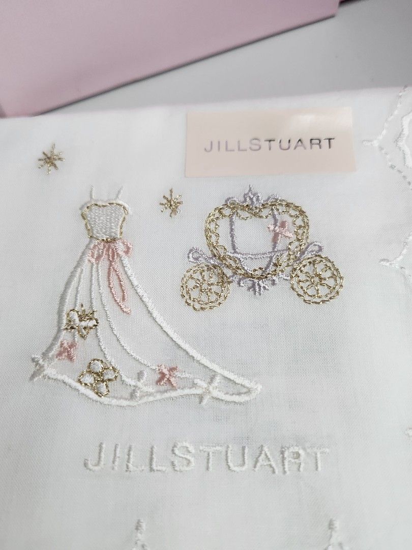 Jill Stuart Cinderella White Handkerchief, Men's Fashion, Watches ...