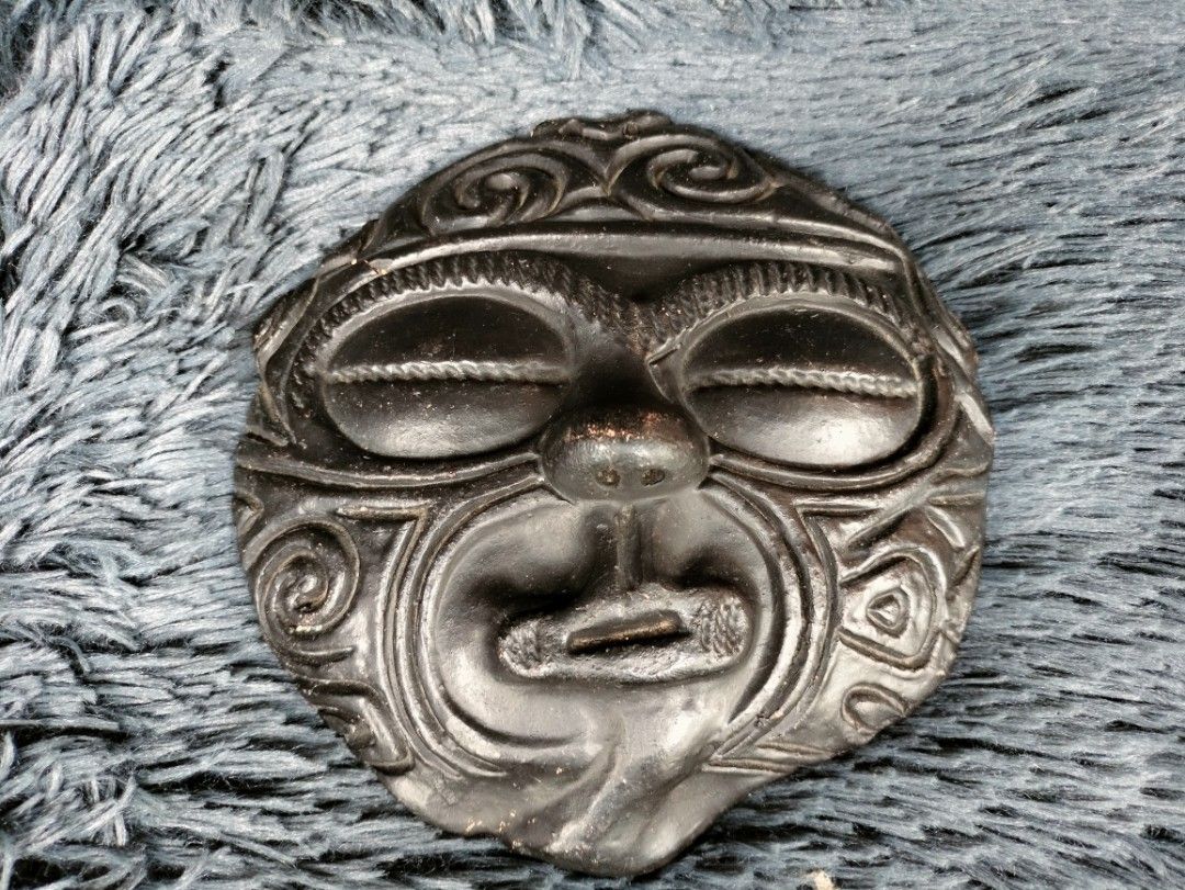 jomon clay mask, Hobbies & Toys, Memorabilia & Collectibles, Vintage ...
