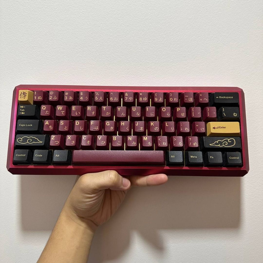 KBDFans 5° Five Degree, GMK Red Samurai, Banana Split Switches, DZ60 ...