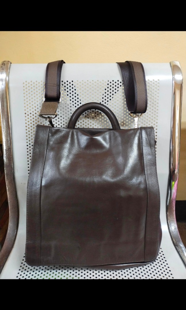 KENNETH COLE GENUINE LEATHER SLING BAG FOR MEN on Carousell