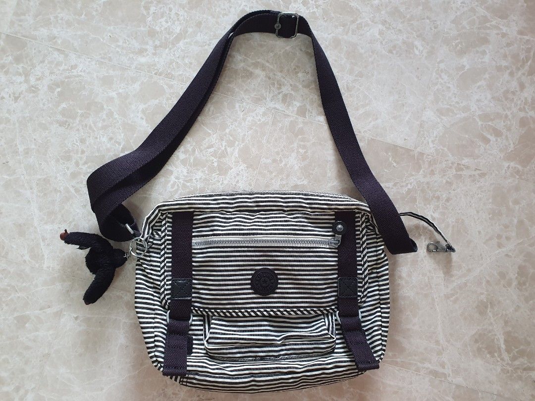 Kipling bag, Men's Fashion, Bags, Sling Bags on Carousell
