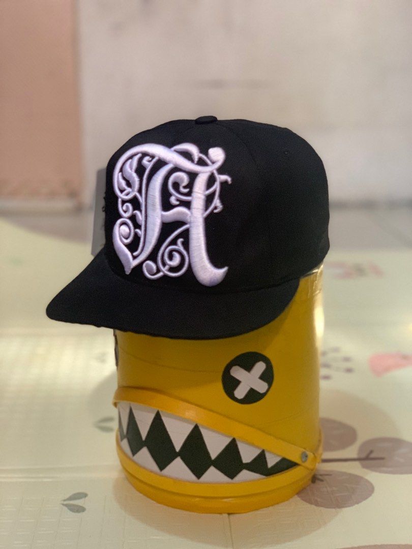 K-POP TAE-YANG BIG BANG Snapback Cap with tag, Men's Fashion, Watches ...
