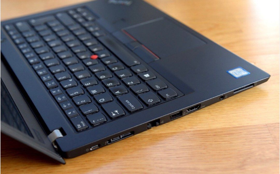 Lenovo thinkpad (8th gen / 8gb ram & 256gb ssd / 3months warranty ...