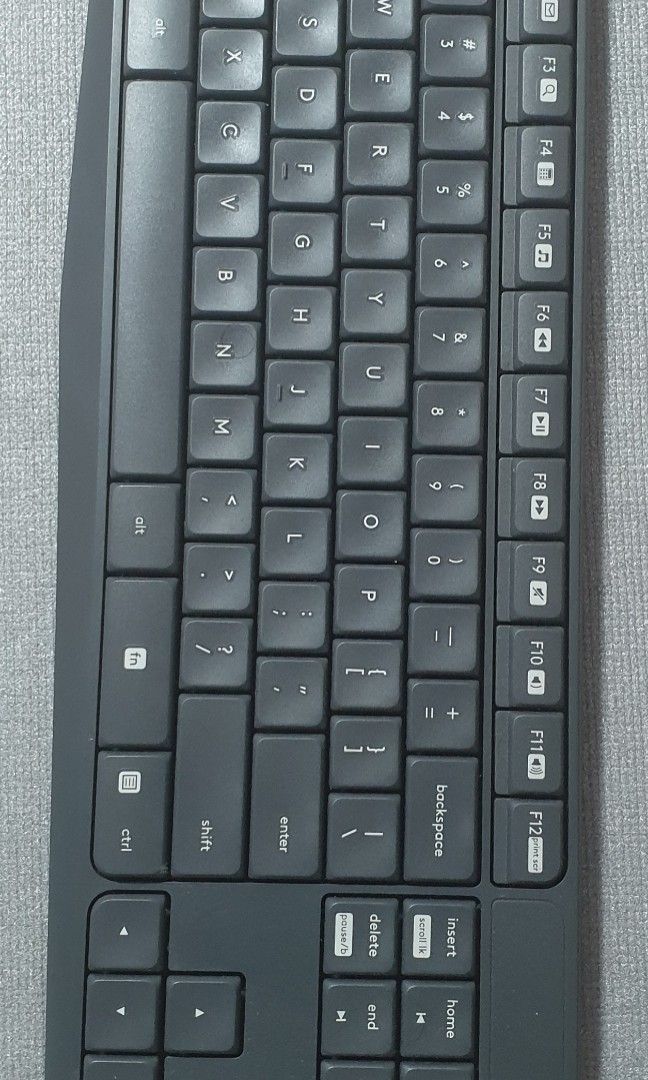 Logitec Keyboard And Mouse Computers And Tech Parts And Accessories