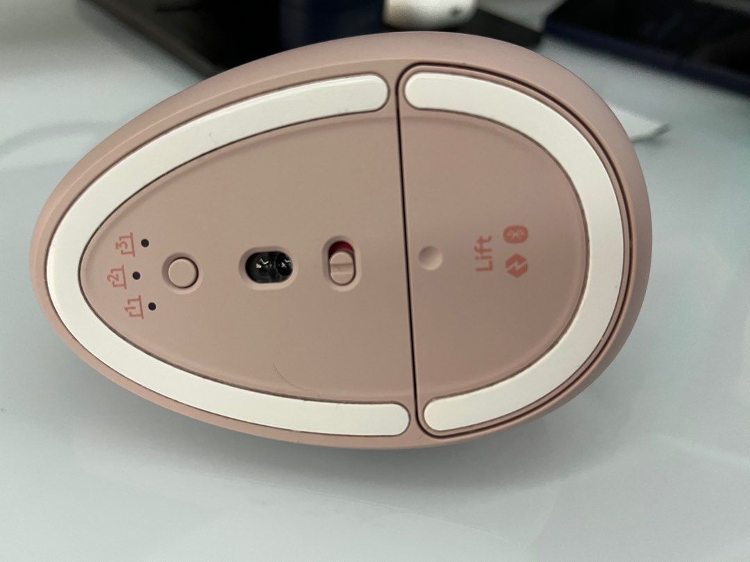 Logitech Lift Vertical Ergonomic Mouse Computers Tech Parts Accessories Mouse Mousepads