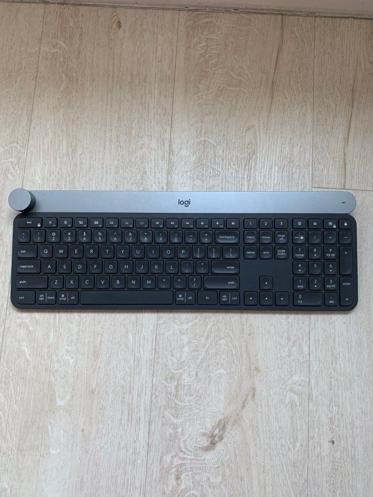 Logitech Mx Keys Craft Keyboard Computers And Tech Parts And Accessories Computer Keyboard On