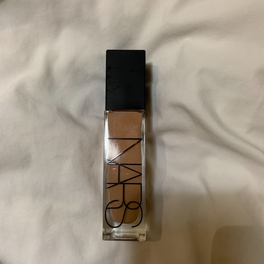 NARS Natural Radiant Longwear Foundation - VALLAURIS on Carousell