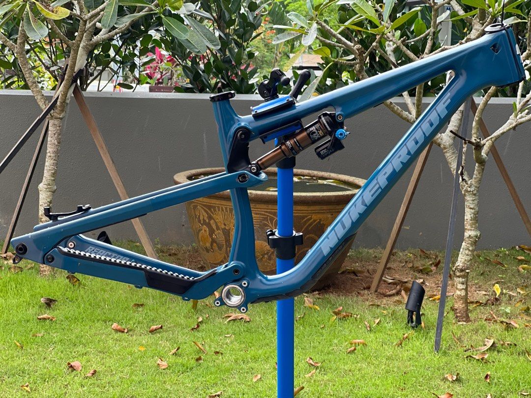 Priced to sell-Nukeproof Reactor 290 Carbon, Medium (Frame only ...