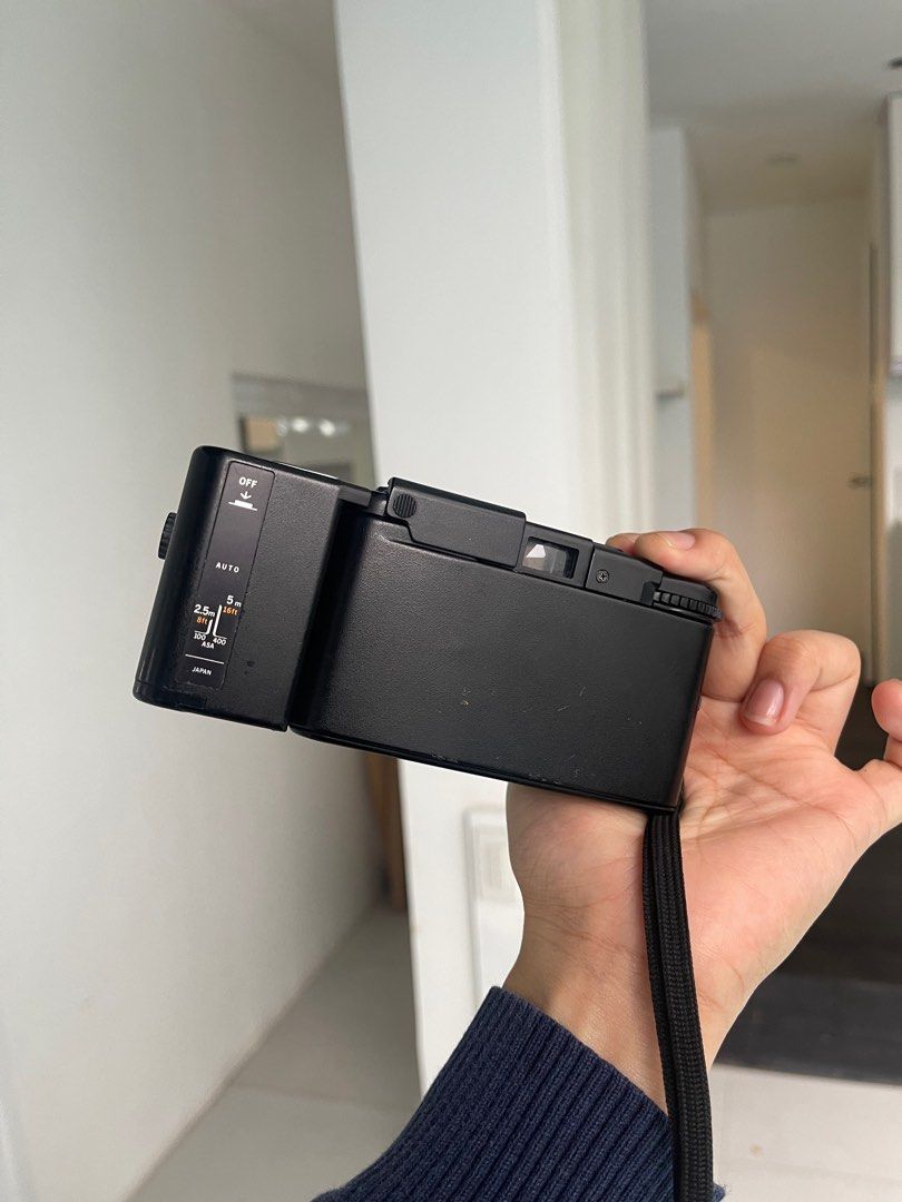 Olympus XA with A11 Flash Film camera complete with original box and ...