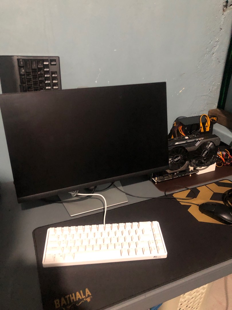 PC set, System unit at monitor, Computers & Tech, Desktops on Carousell