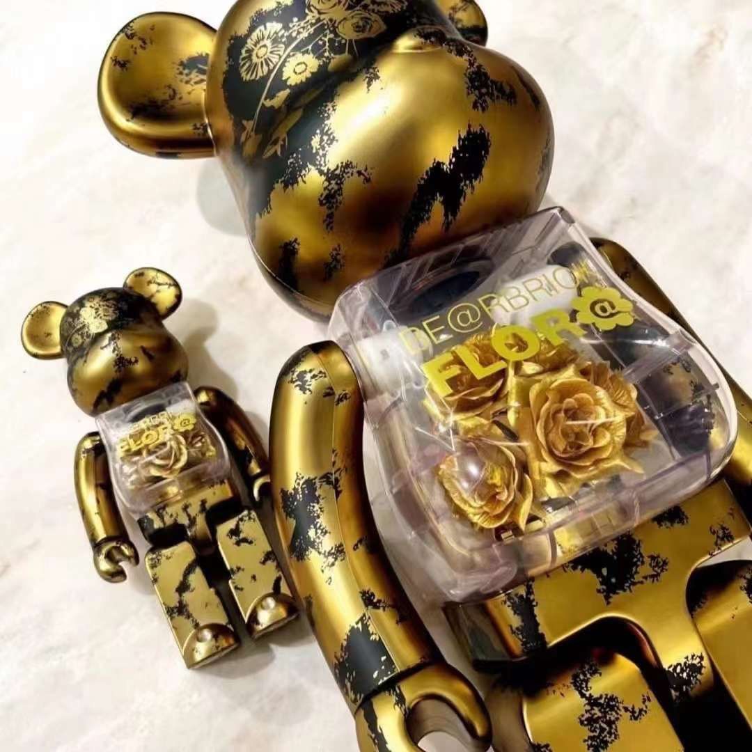 [Pre-Order] BE@RBRICK x Flora 400%/1000% Gold (2G Exclusive Limited ...