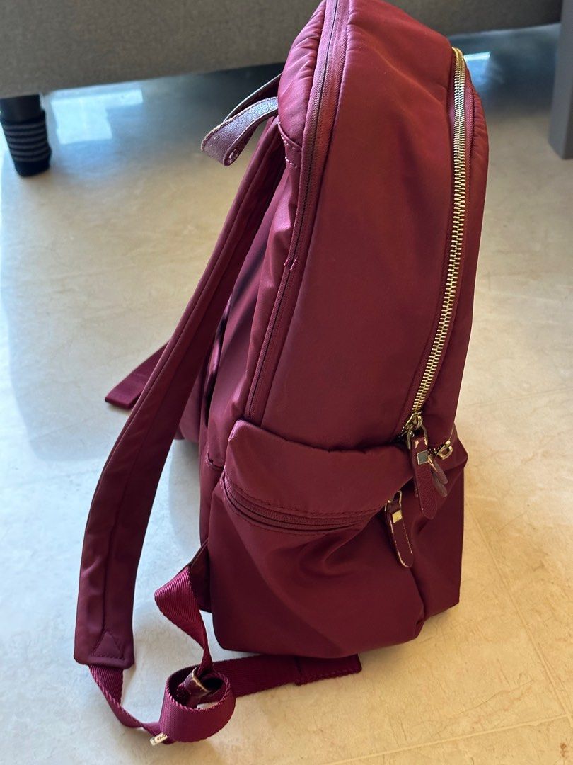 Samsonite Maroon Backpack, Women's Fashion, Bags & Wallets, Backpacks on Carousell