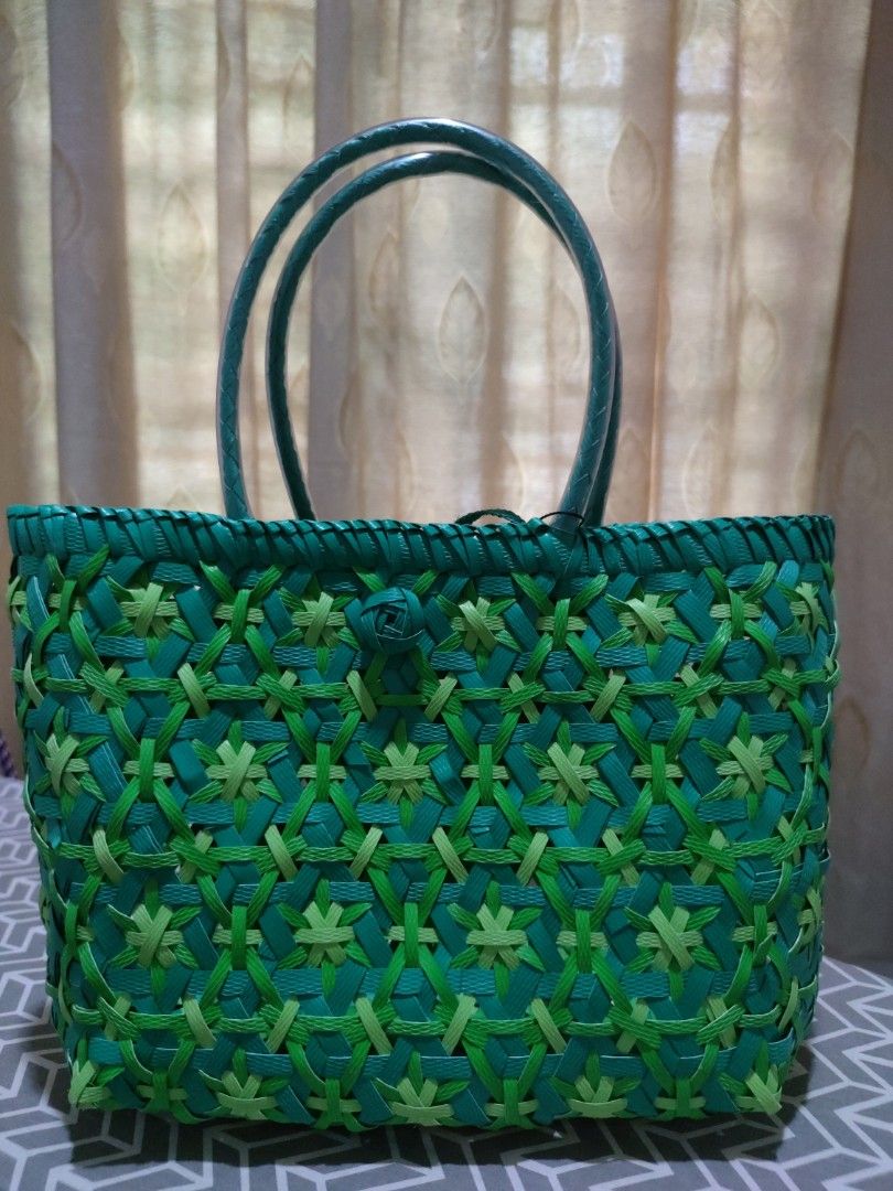 sarawak borneo bakul anyaman (penan made), Women's Fashion, Bags ...