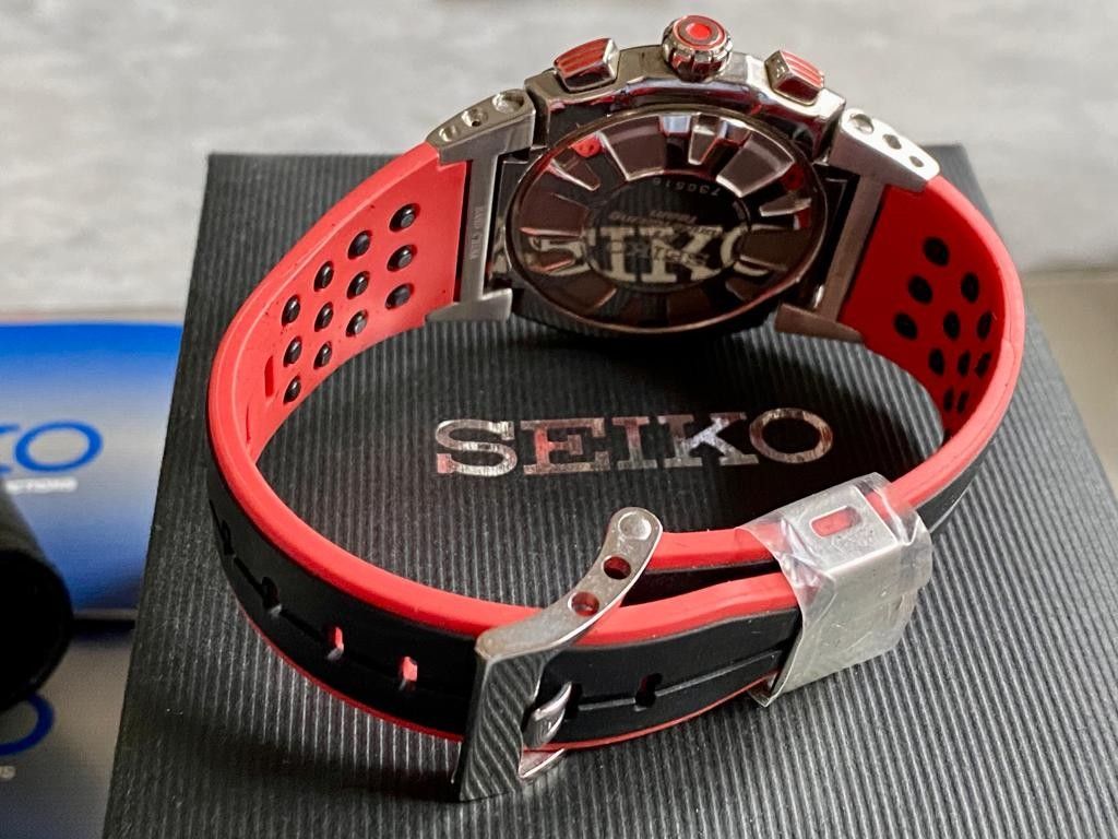 Seiko Sportura F1 Honda Racing Team, Fesyen Pria, Jam Tangan di Carousell