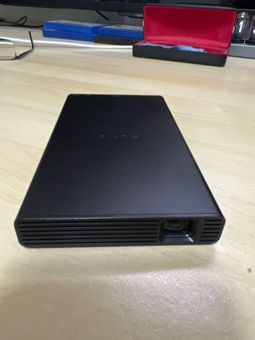 Sony portable projector, TV & Home Appliances, TV & Entertainment ...