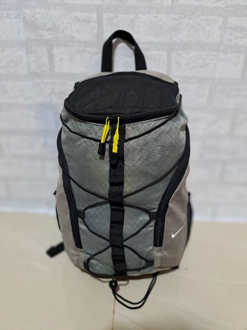 Tas Ransel NIKE Backpack Bag, Fesyen Pria, Tas & Dompet , Ransel di ...