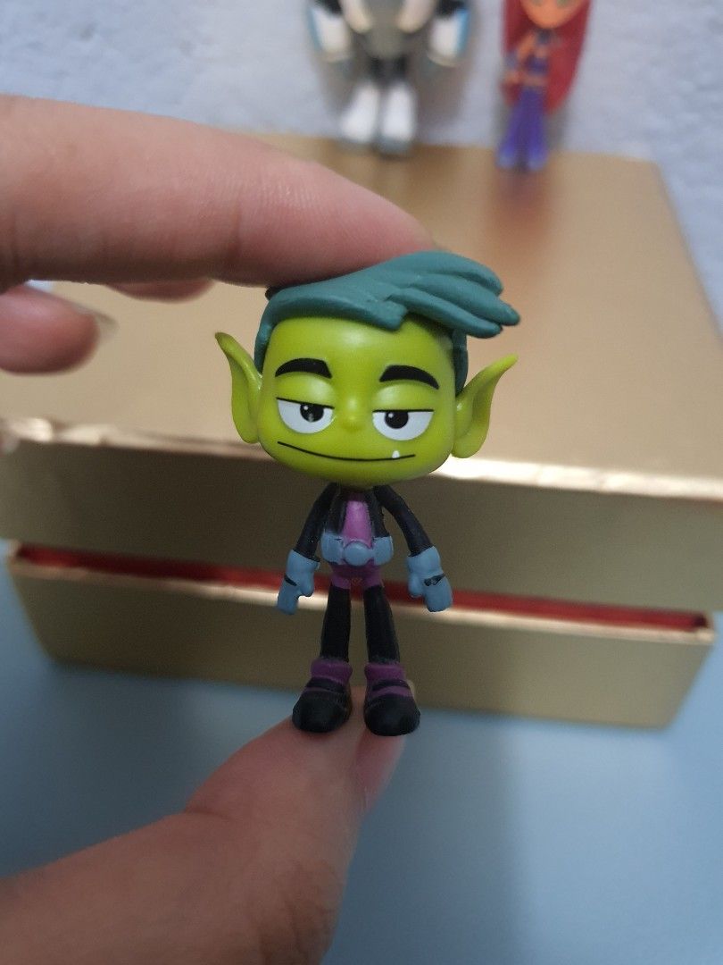 Teen Titans Go Mini Figures Set on Carousell