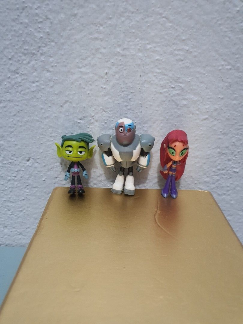 Teen Titans Go Mini Figures Set on Carousell