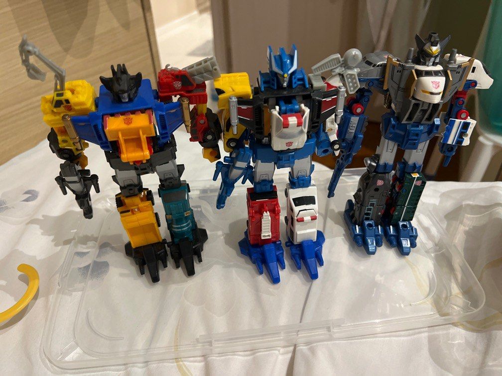 Transformers micromaster combiner, Hobbies & Toys, Toys & Games on ...