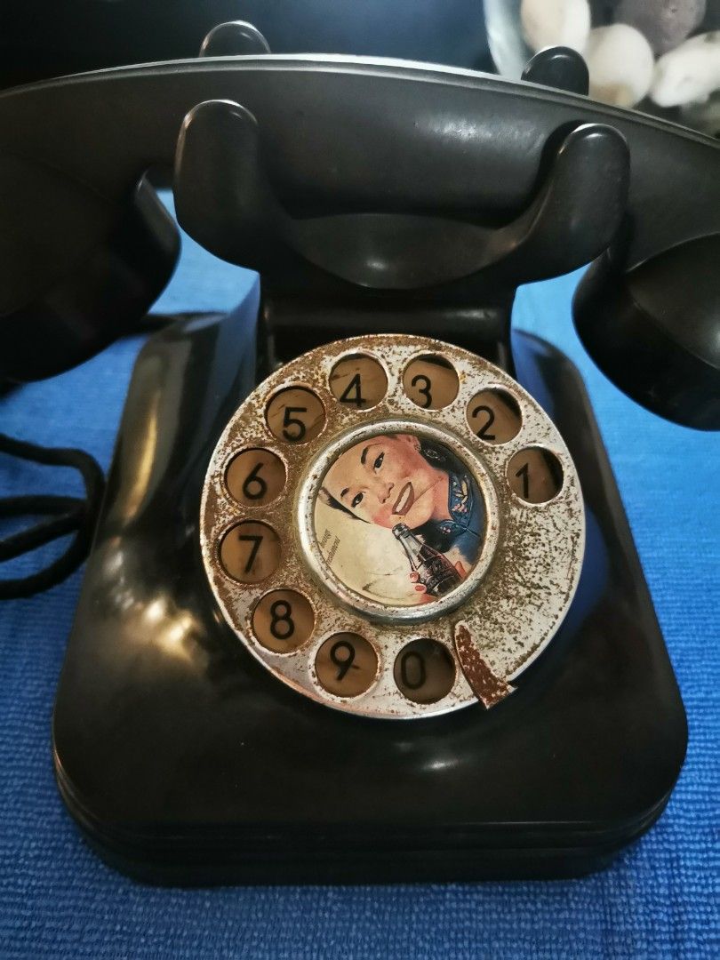 Vintage Bakelite Rotary Dial Telephone, Hobbies & Toys, Memorabilia ...