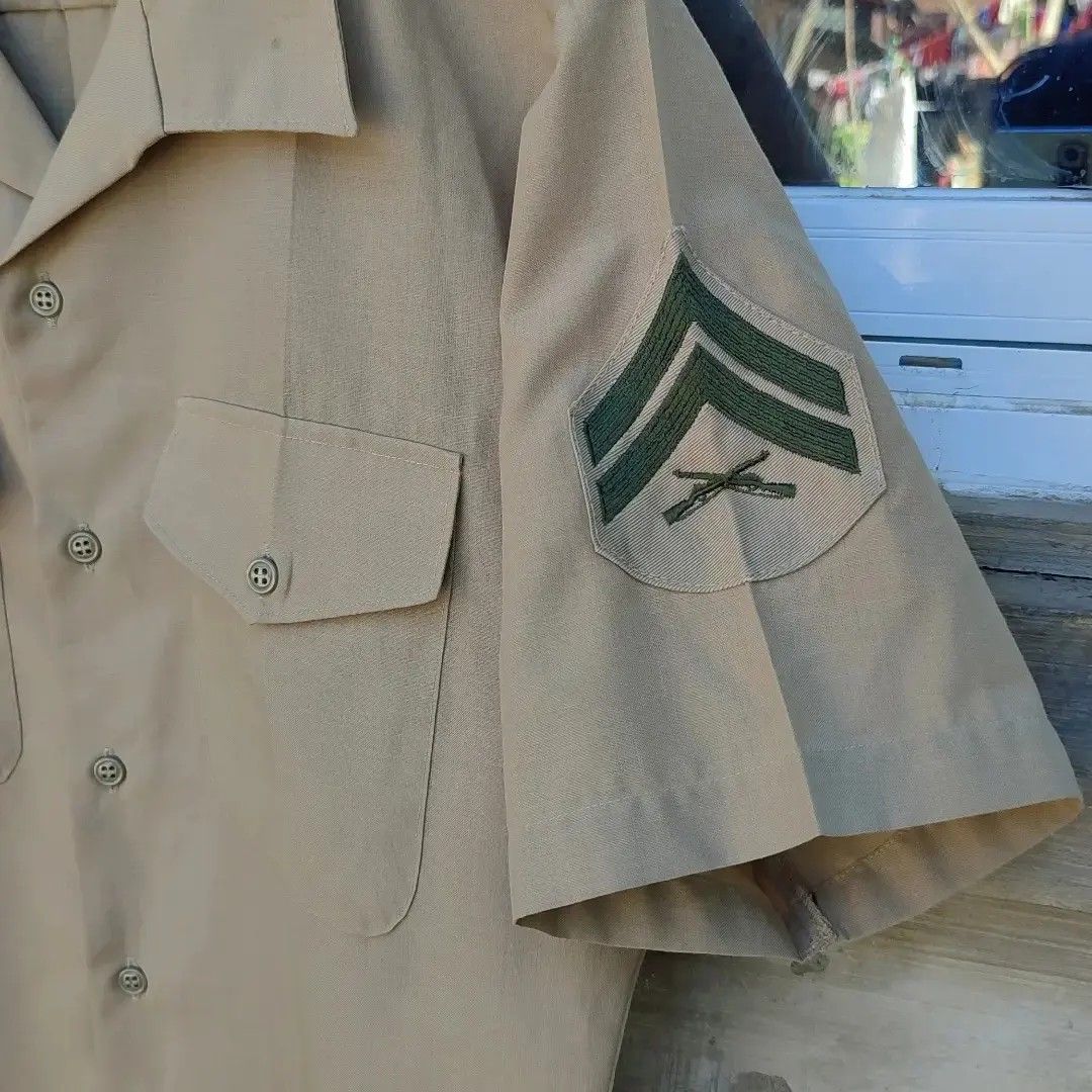 Vintage USMC Khaki Marine Corps Short Sleeve Shirt. on Carousell