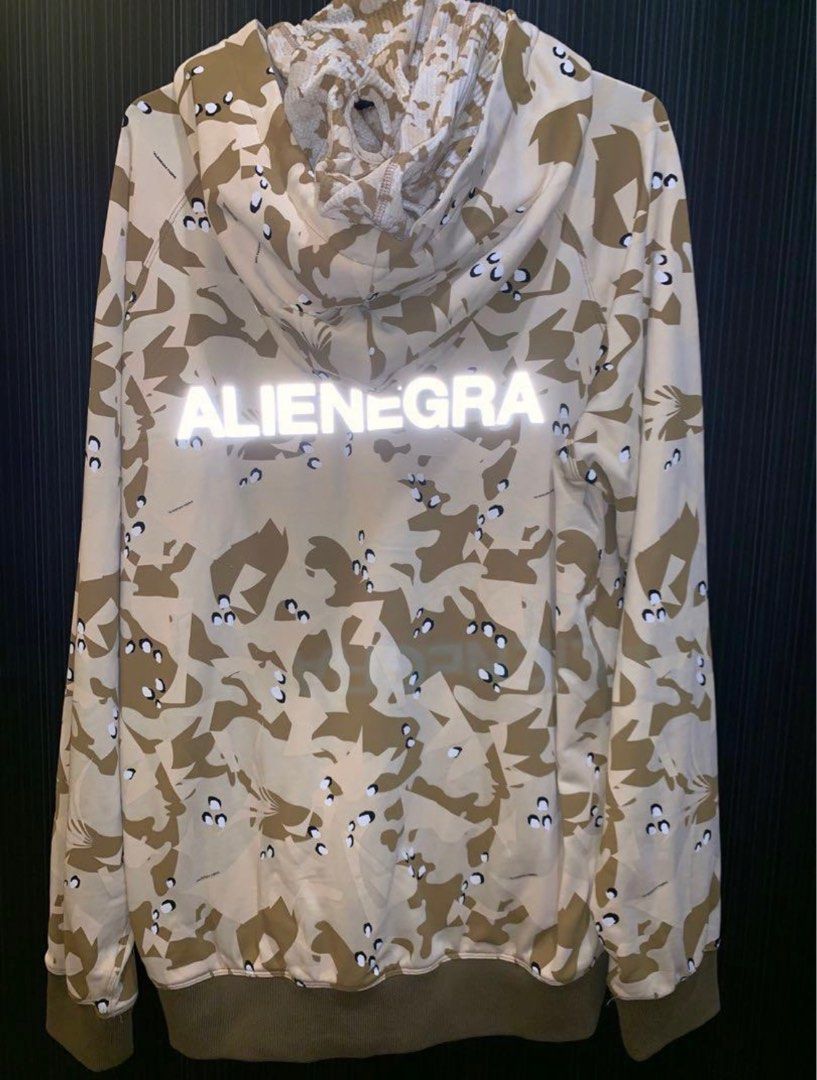 (XL) CLOT Alienegra Desert Camo Jacket, Men's Fashion, Coats, Jackets ...