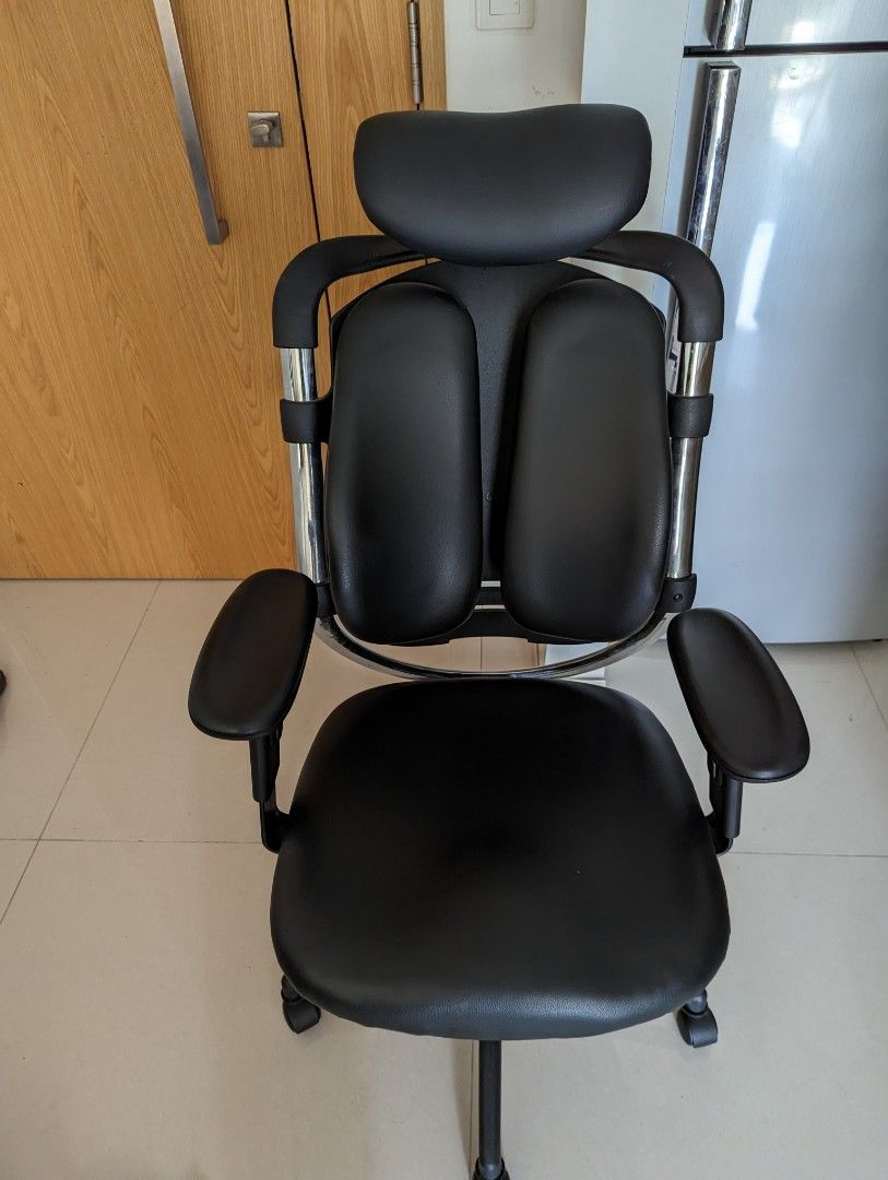 Yoke Ergonomic Chair, Furniture & Home Living, Furniture, Chairs on Carousell
