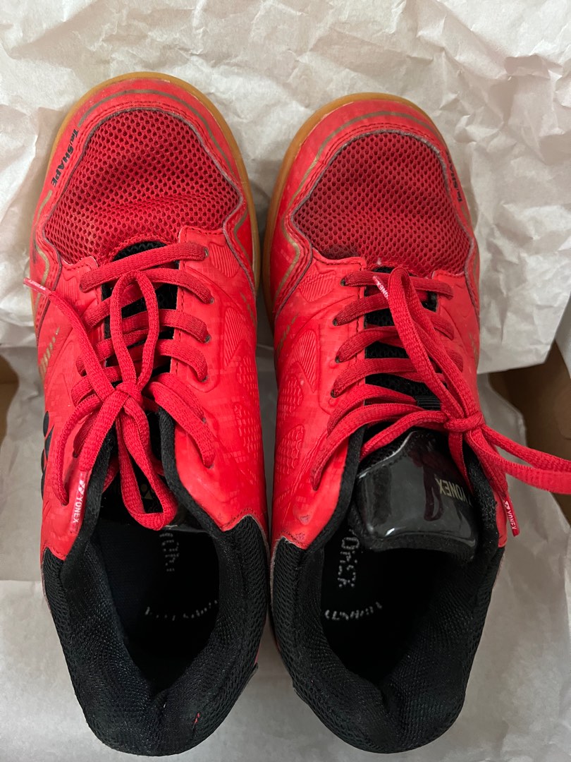 Yonex Court King 2, Sports Equipment, Sports & Games, Racket & Ball ...