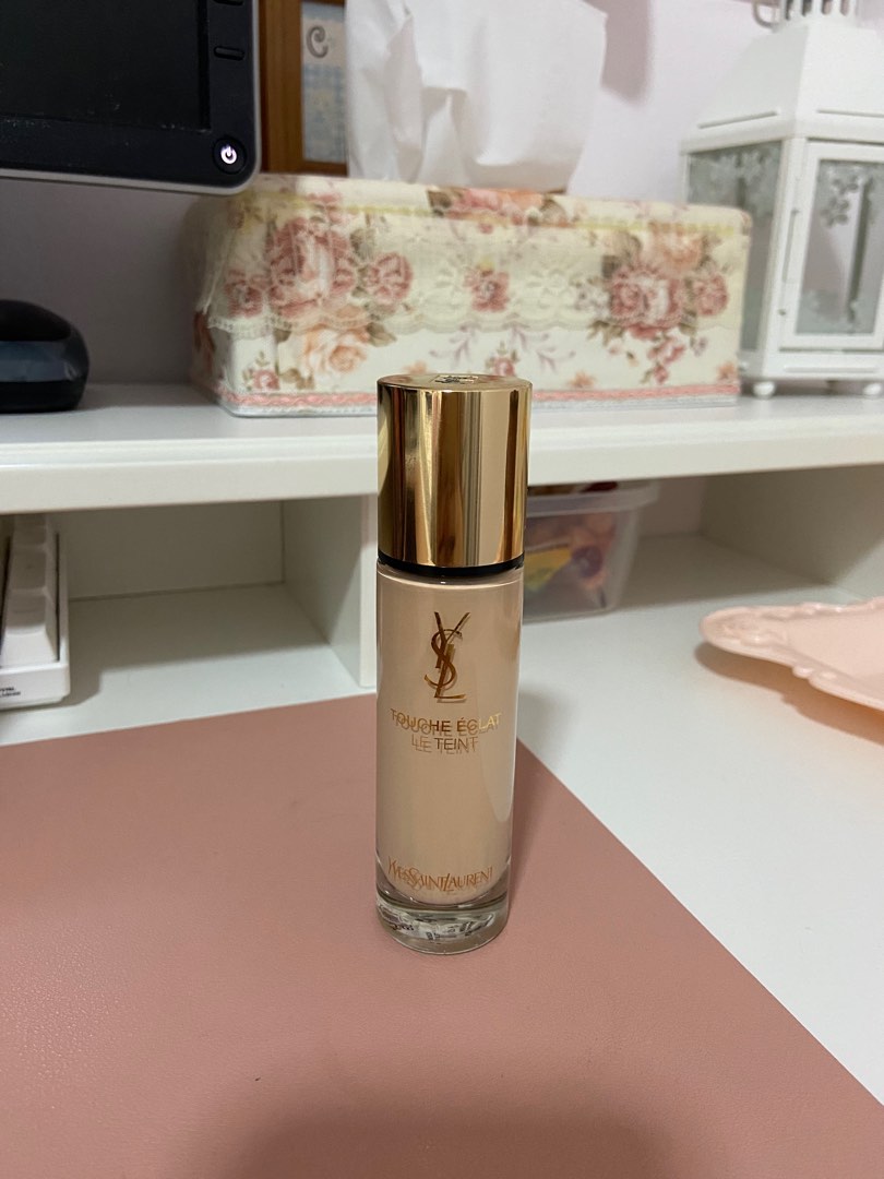 YSL foundation, Beauty & Personal Care, Face, Makeup on Carousell