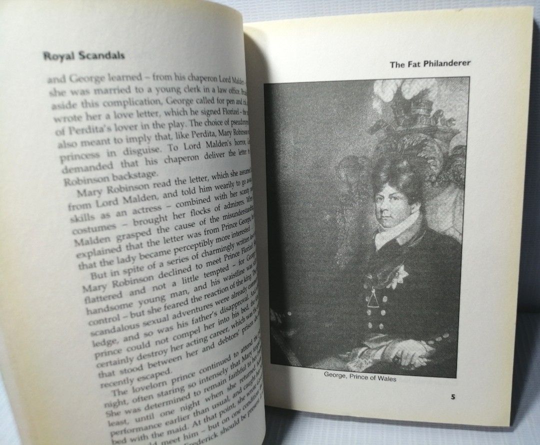 2004 WORLD FAMOUS ROYAL SCANDALS Book ( Princess Diana / Lady Di on ...