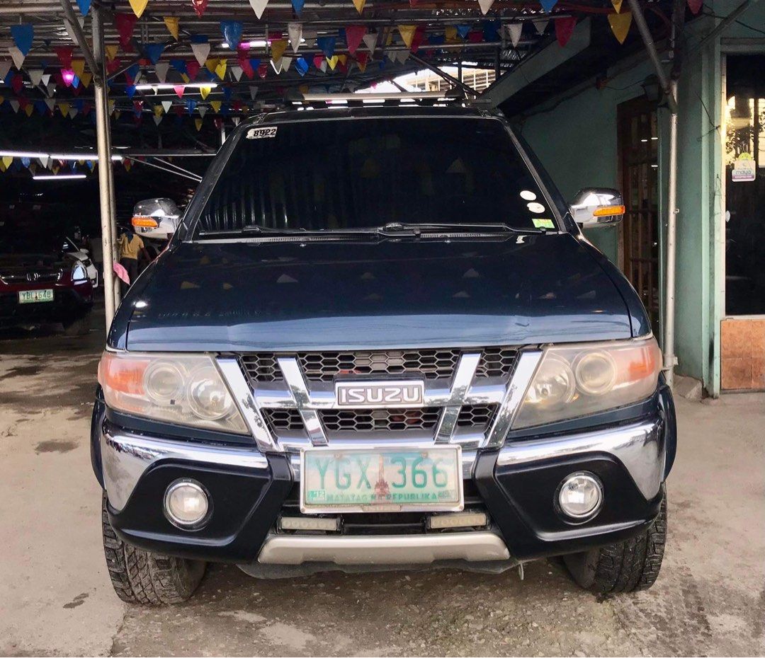 2010 Lady driven cebu unit Isuzu Sportivo A/T Turbo 2.5 Diesel Not ...