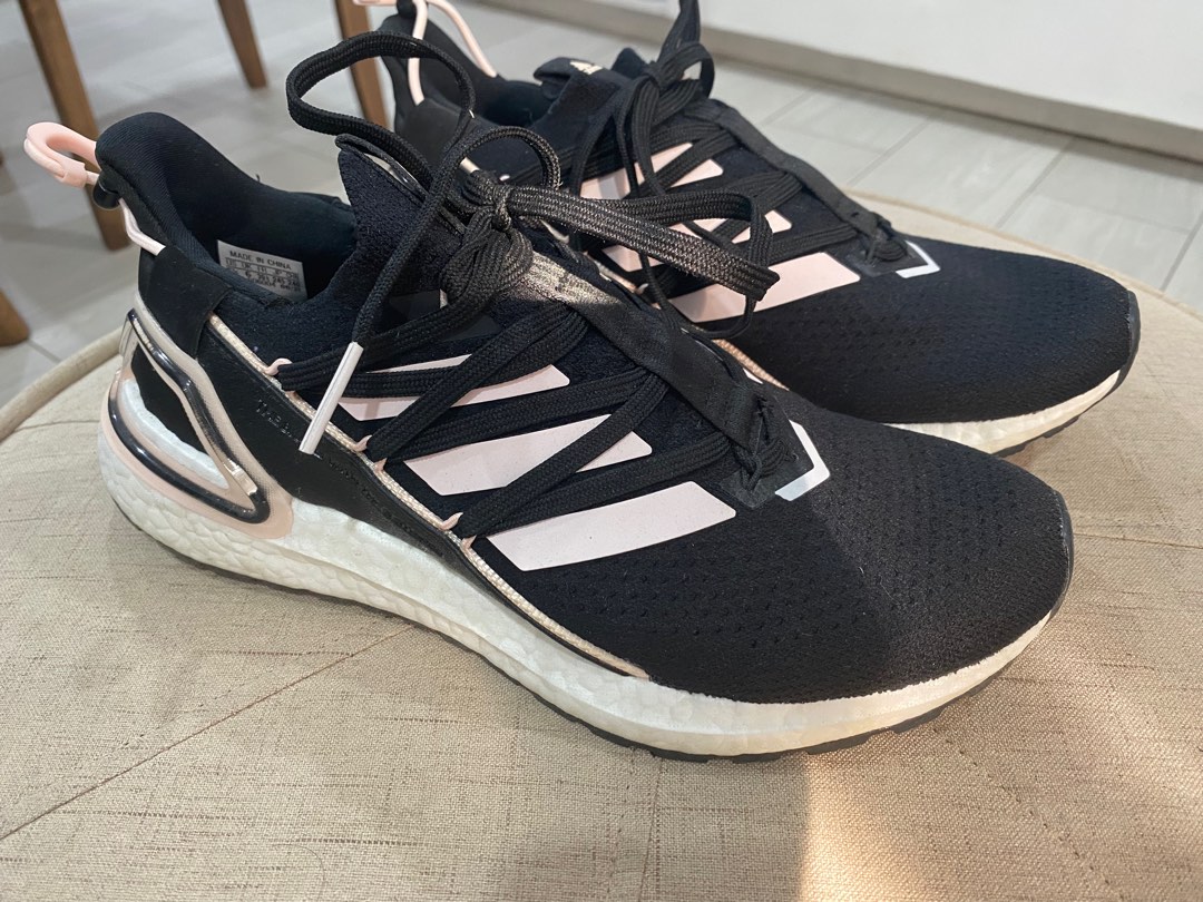 Adidas Boost, Men's Fashion, Footwear, Sneakers on Carousell