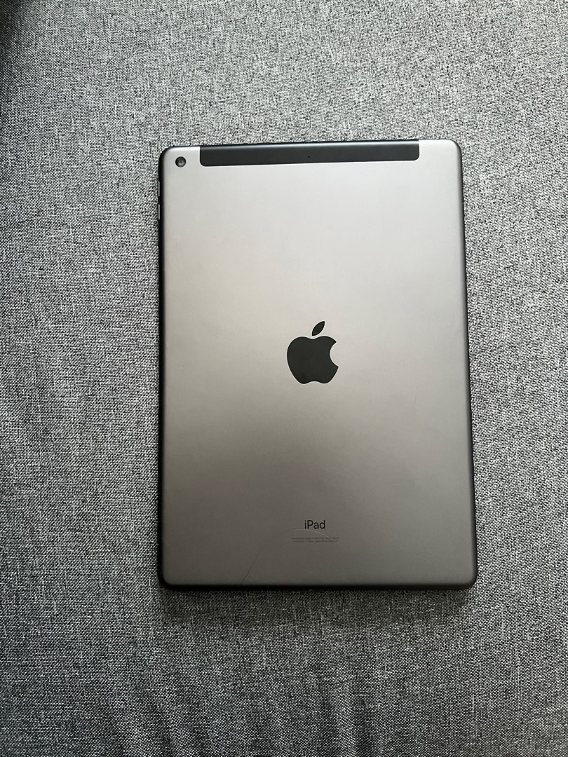 Apple iPad 8 32gb wifi + cellular, Mobile Phones & Gadgets, Tablets, iPad on Carousell