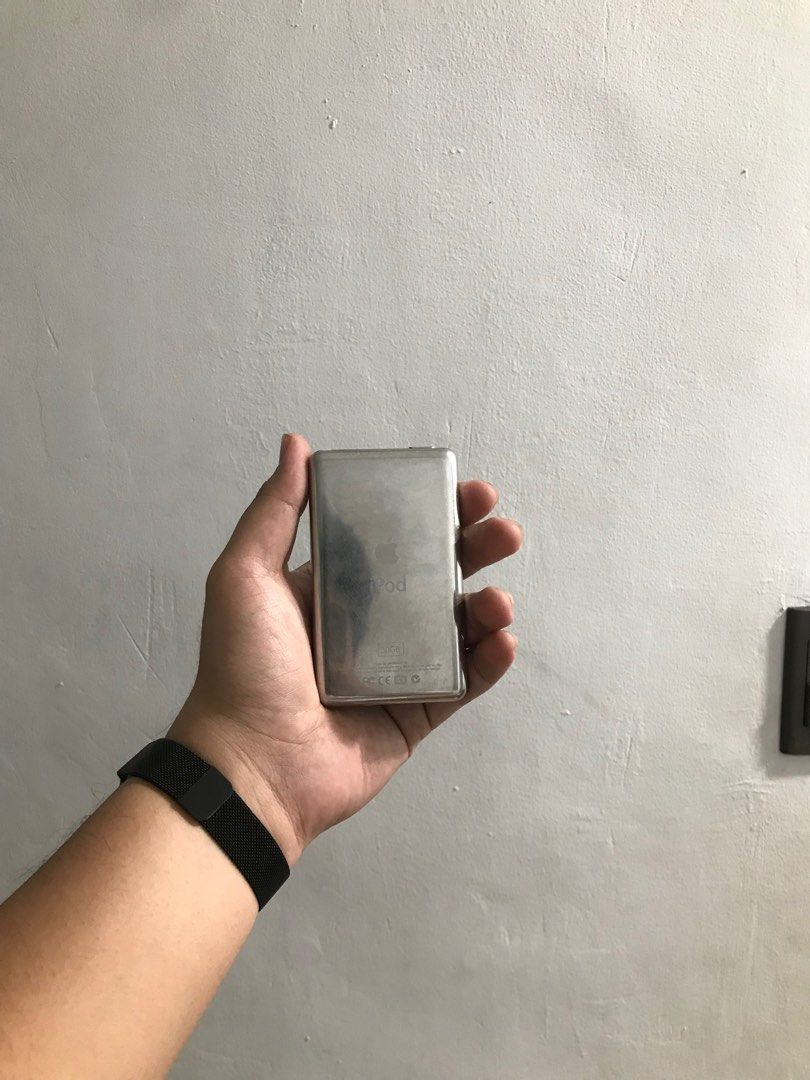 Apple ipod classic 5th gen 30gb, Mobile Phones & Gadgets, Mobile Phones ...