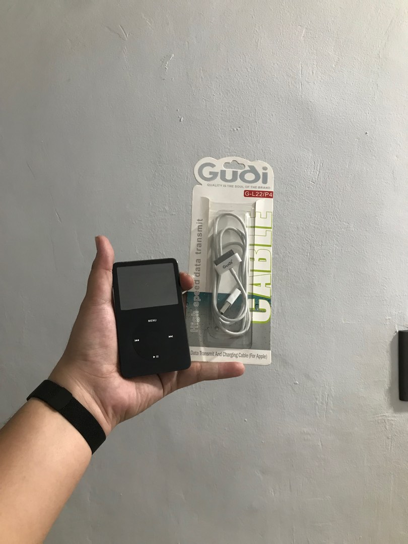 Apple ipod classic 5th gen 30gb, Mobile Phones & Gadgets, Mobile Phones ...