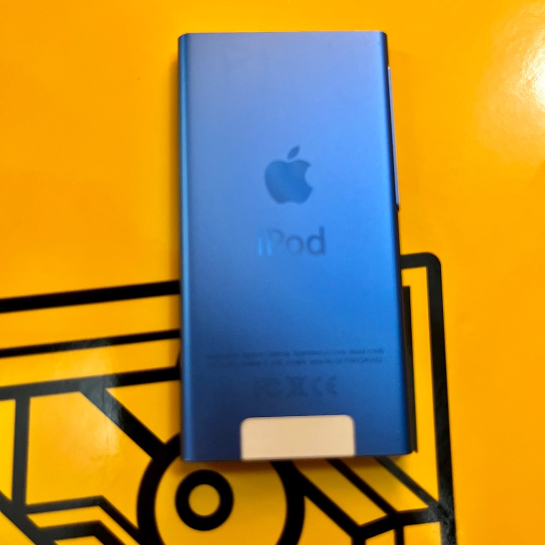 Apple iPod Nano 7th Generation Limited Edition Blue, Audio, Portable ...