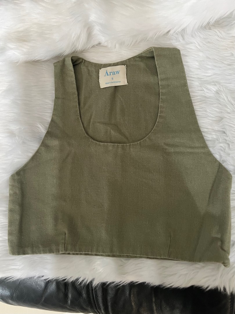 Araw The Line Melfi Top, Women's Fashion, Tops, Sleeveless on Carousell