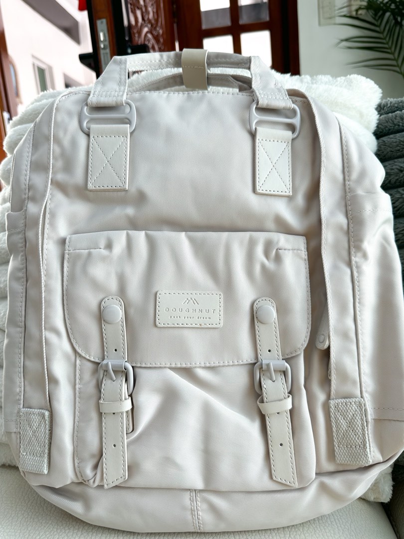 DOUGHNUT BACKPACKS (scannable barcode/code), Women's Fashion, Bags ...