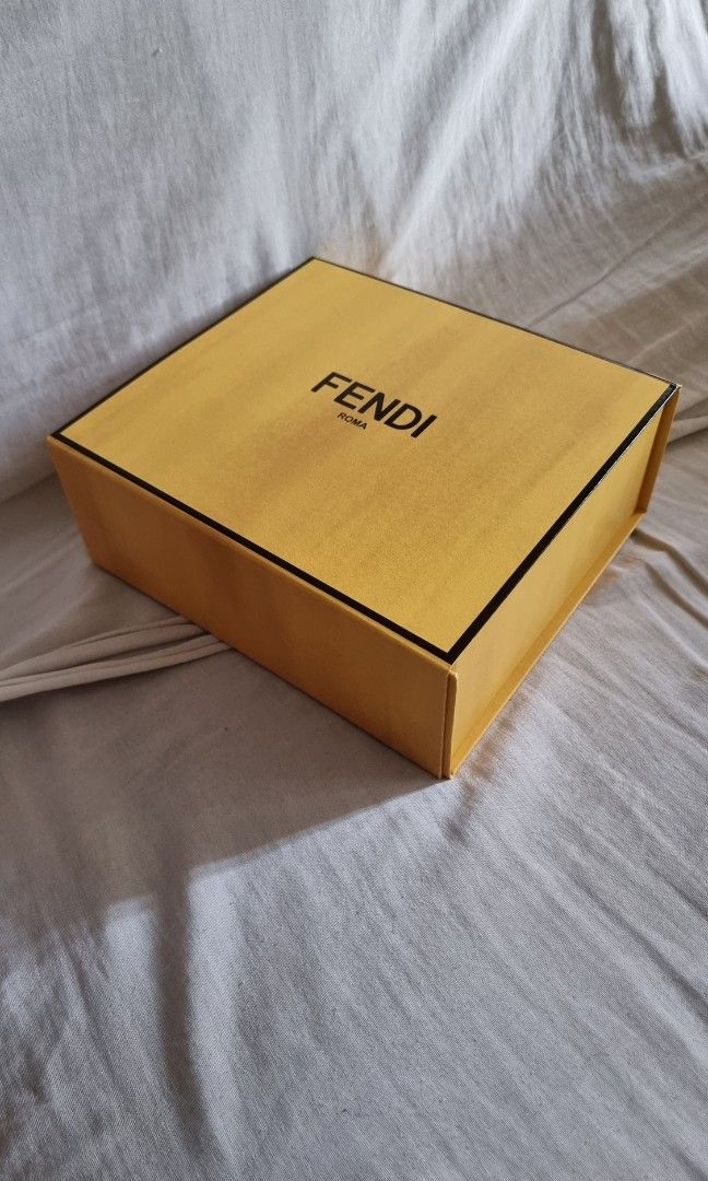 AUTHENTIC FENDI YELLOW HARDCASE MAGNETIC COLLAPSIBLE BOX, Women's ...